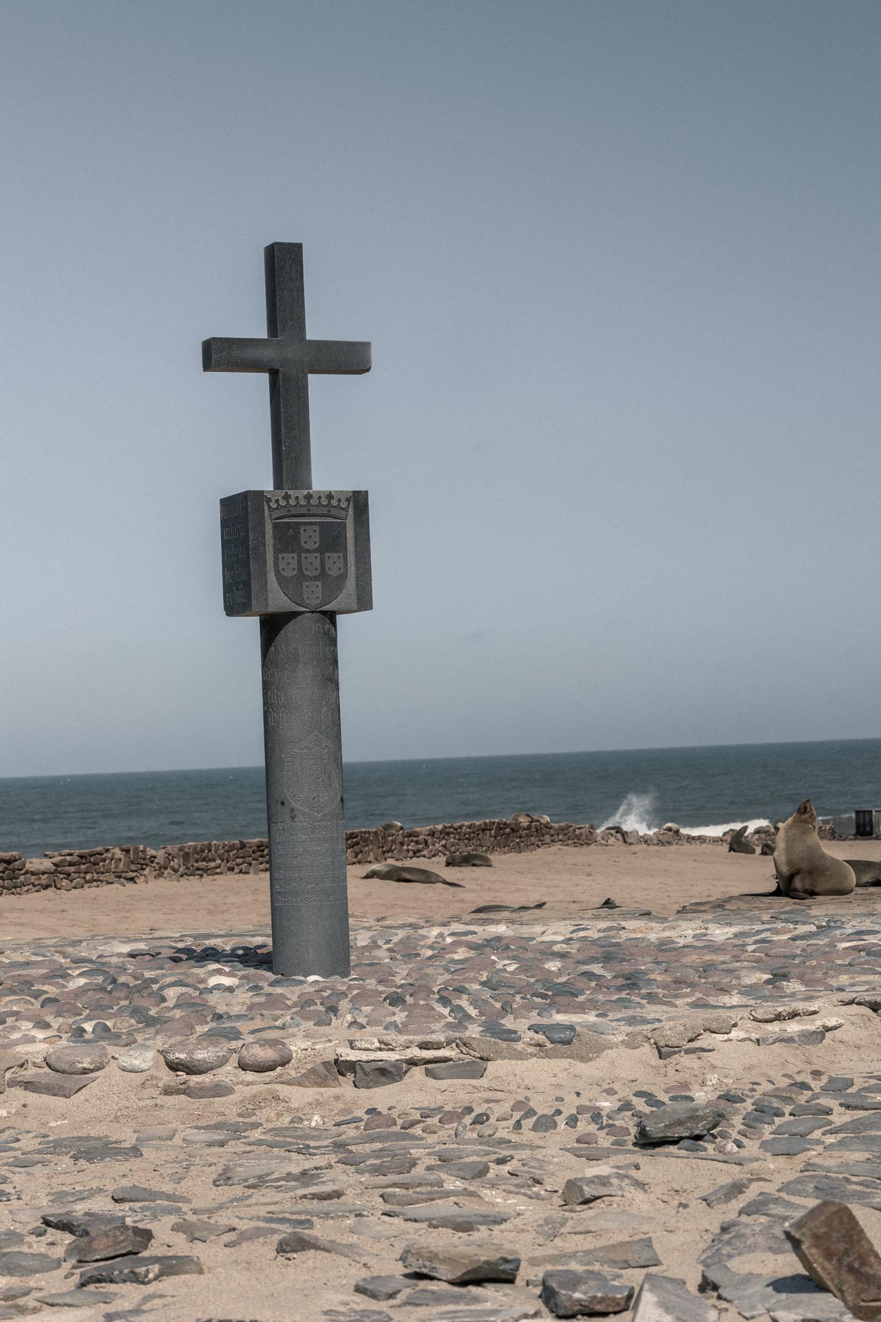 Visit the Stinky Seals at Cape Cross in Namibia - Danes on the Road